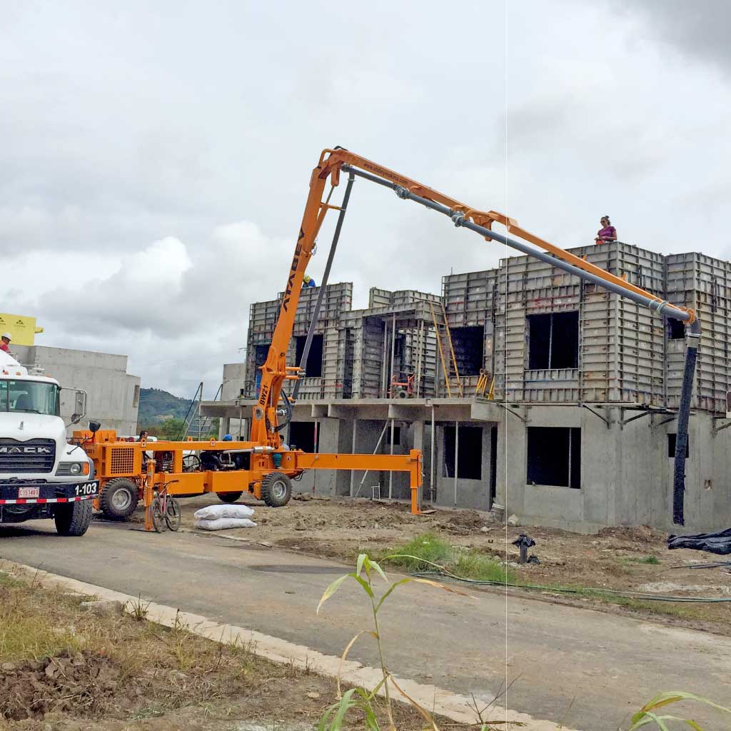 Wheeled Placing Boom – Concrete Placer